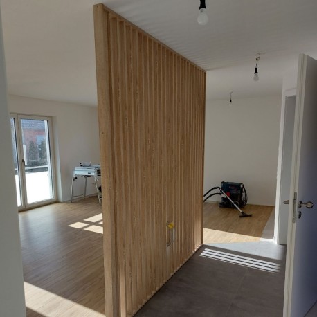 Free standing slat wall - Natural oak - 22x70 | Tubefittings.eu